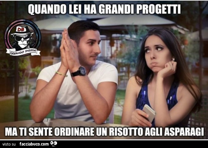 Chissà cosa aveva in mente la tizia ????… vaccata erotica pubblicata da ...