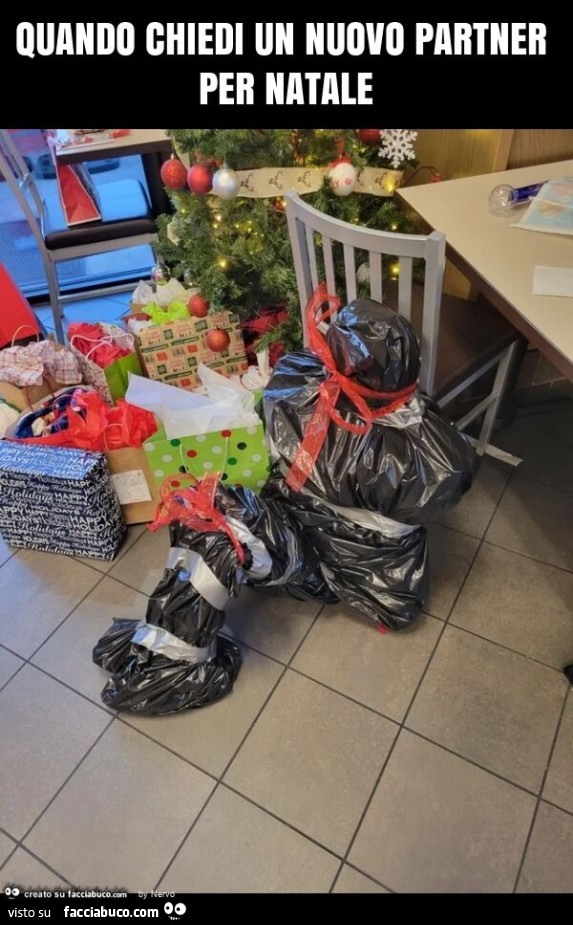Tutti i meme sulla Letterina a Babbo Natale - Facciabuco.com Tutti i meme sulla Letterina a Babbo Natale - Facciabuco.com